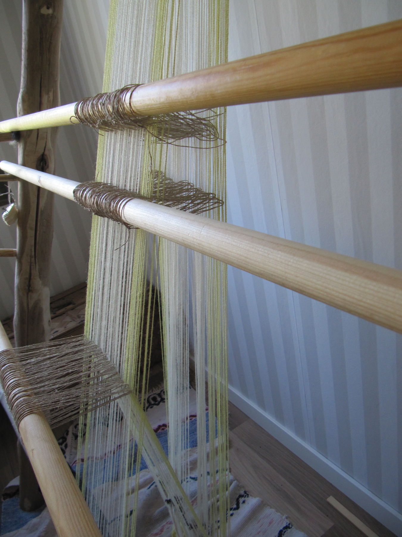 The warp weighted loom project – Greta Pepper